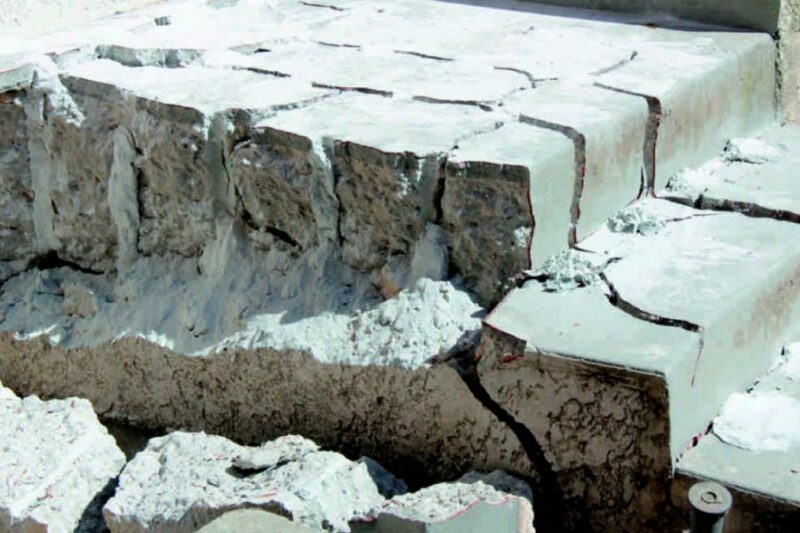 Cemento expansivo demoledor sin explosión